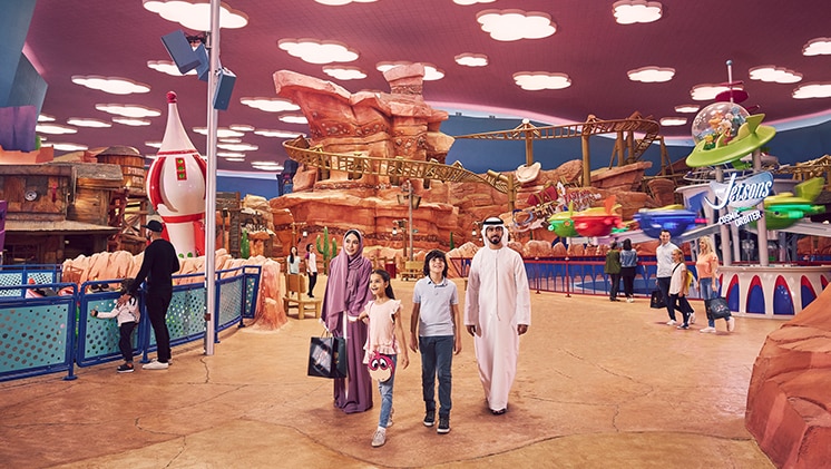Yas Island Theme Parks: Unlimited Fun and Savings!