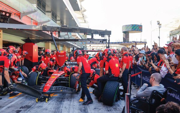 On-Track | Formula 1® Etihad Airways Abu Dhabi Grand Prix | Yas Marina ...